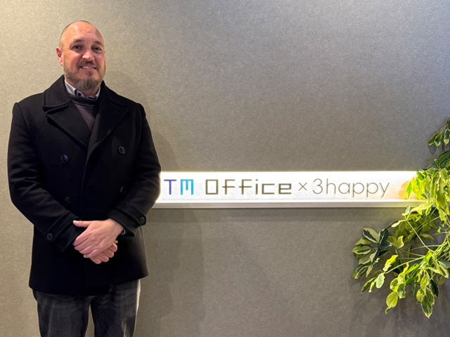 DNZC 株式会社 代表Daniel Johnston（ダニエル ジョンストン）様 - 入居者インタビュー - TM Office 大宮‐個室 ...